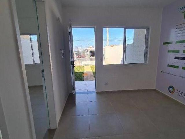 Casa com 2 dormitórios à venda, 42 m² por R$ 271.000,00 Estados Fazenda Rio Grande/PR