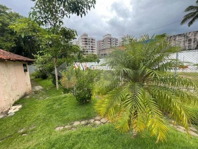 Casa com 2 dormitórios à venda, 42 m² por R$ 280.000,00 Jardim Casa Branca Caraguatatuba/SP