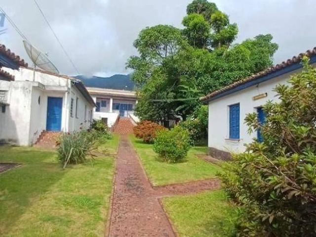 Casa com 2 dormitórios à venda, 435 m² por R$ 2.500.000,00 São Francisco São Sebastião/SP