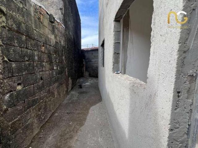 Casa com 2 dormitórios à venda, 43 m² por R$ 309.000,00 Jardim Imperador Praia Grande/SP