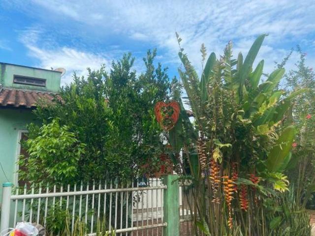 Casa com 2 dormitórios à venda, 45 m² por R$ 235.000,00 Neópolis Gravataí/RS