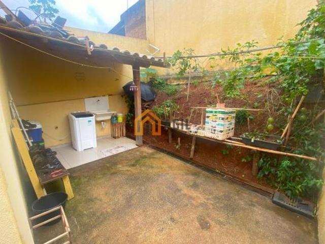 Casa com 2 dormitórios à venda, 50 m² por R$ 299.900,00 Jardim das Roseiras Igarapé/MG