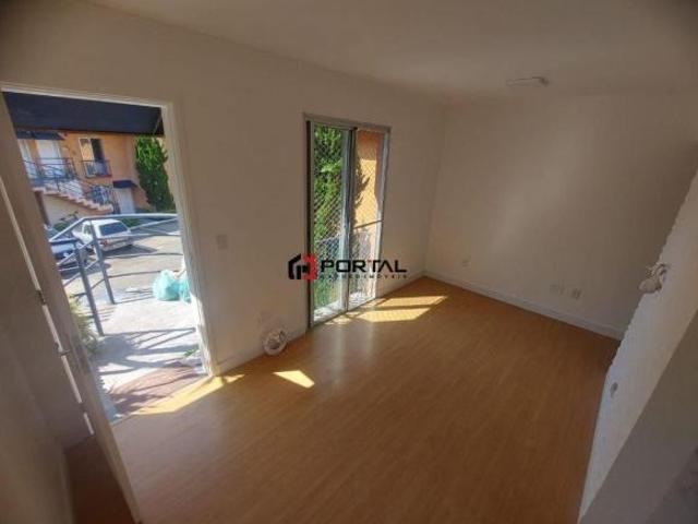 Casa com 2 dormitórios à venda, 50 m² por R$ 320.000,00 Granja Viana Cotia/SP