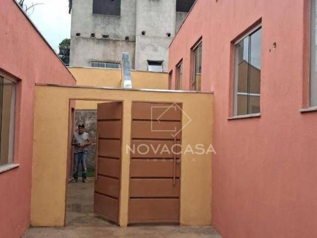 Casa com 2 dormitórios à venda, 51 m² por R$ 280.000 Iolanda Ribeirão das Neves/MG