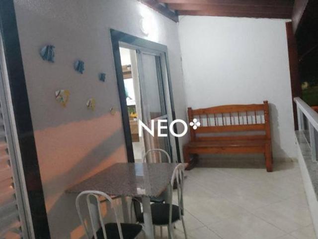 Casa com 2 dormitórios à venda, 52 m² por R$ 320.000 Jardim Samambaia Praia Grande/SP