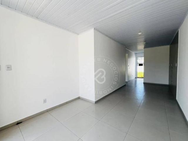 Casa com 2 dormitórios à venda, 53 m² por R$ 249.900,00 Berto Círio Nova Santa Rita/RS