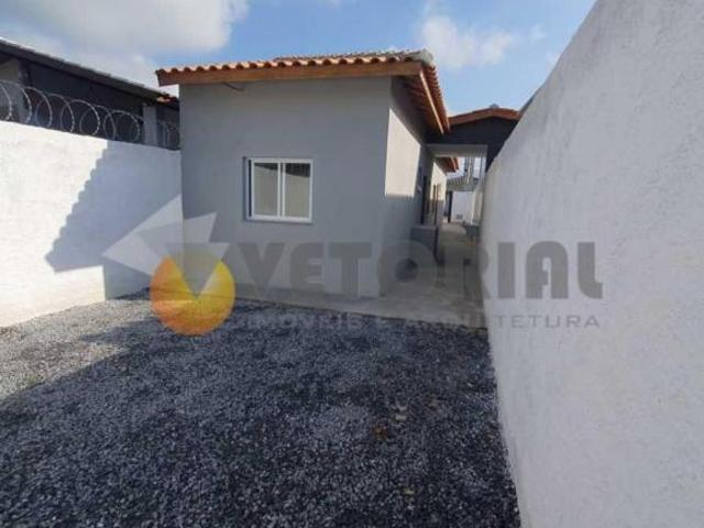 Casa com 2 dormitórios à venda, 53 m² por R$ 335.000,00 Balneário dos Golfinhos Caraguatatuba/SP