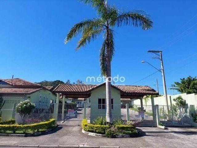 Casa com 2 dormitórios à venda, 55 m² por R$ 550.000 Condomínio Residencial Primavera Bairro Ita