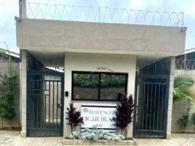 Casa com 2 dormitórios à venda, 55 m² por R$ 330.000,00 Jardim Colonial Atibaia/SP