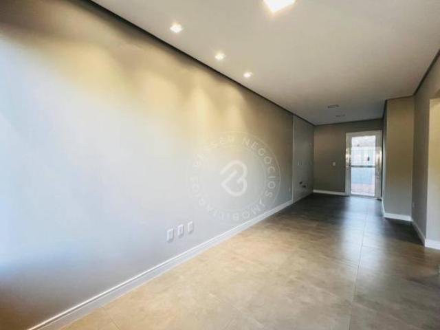 Casa com 2 dormitórios à venda, 55 m² por R$ 399.000,00 Santo Inácio Esteio/RS
