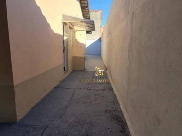 Casa com 2 dormitórios à venda, 58 m² por R$ 302.000 Conjunto Residencial Galo Branco São José d
