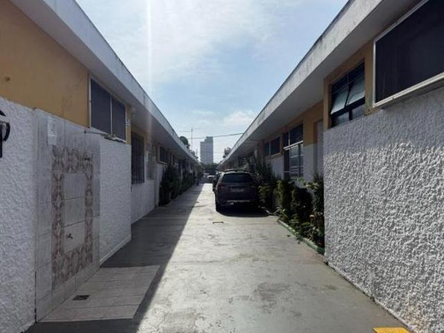 Casa com 2 dormitórios à venda, 58 m² por R$ 330.000,00 Vila Guilhermina Praia Grande/SP
