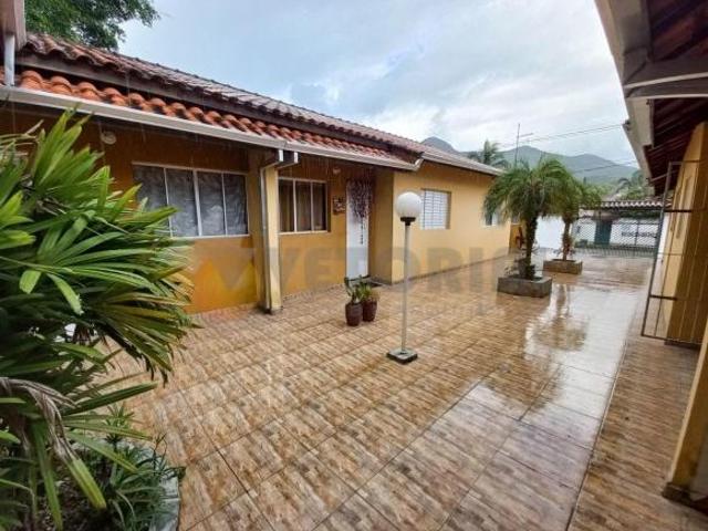 Casa com 2 dormitórios à venda, 60 m² por R$ 405.000,00 Martim de Sá Caraguatatuba/SP
