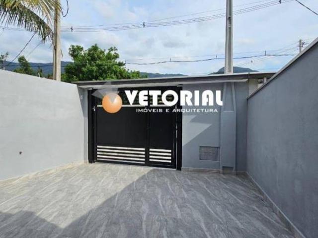 Casa com 2 dormitórios à venda, 60 m² por R$ 520.000,00 Massaguaçu Caraguatatuba/SP