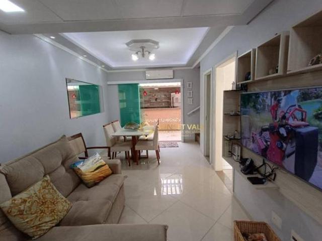 Casa com 2 dormitórios à venda, 60 m² por R$ 670.000,00 Jardim Santa Maria Jacareí/SP