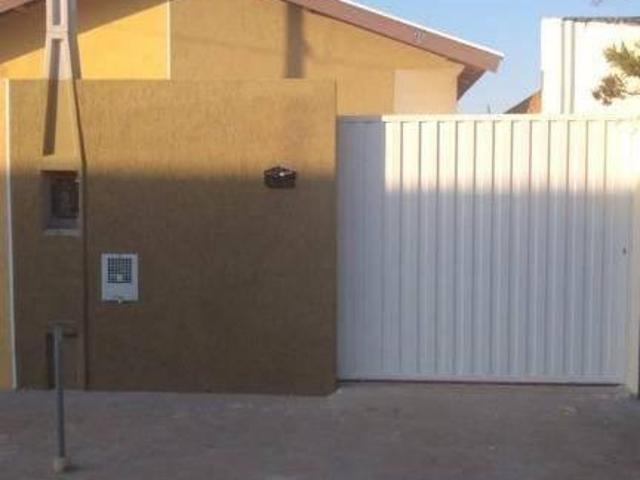 Casa com 2 dormitórios à venda, 60 m² por R$ 180.000,00 Cidade Aracy São Carlos/SP