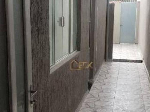 Casa com 2 dormitórios à venda, 60 m² por R$ 198.000,00 Conjunto Residencial Araretama Pindamonh
