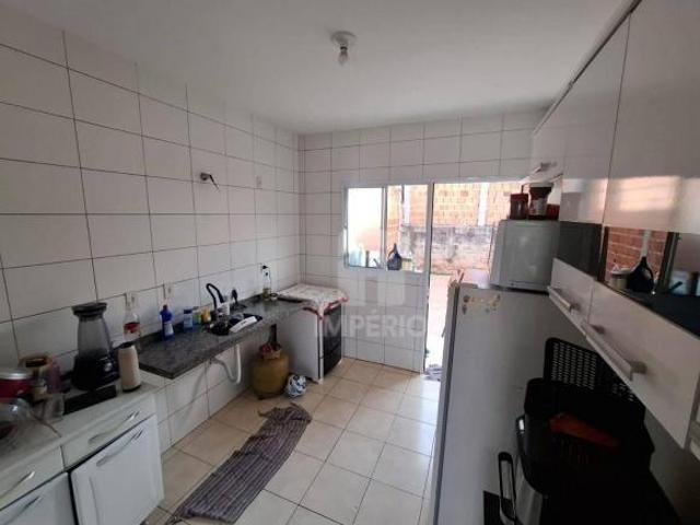 Casa com 2 dormitórios à venda, 60 m² por R$ 200.000,00 Condomínio Residencial Gilberto Grizzo J