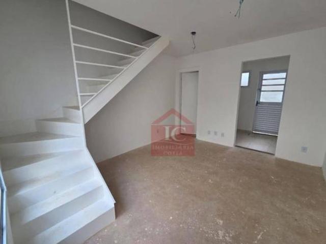 Casa com 2 dormitórios à venda, 60 m² por R$ 250.000 Residencial Allegrare Cotia/SP