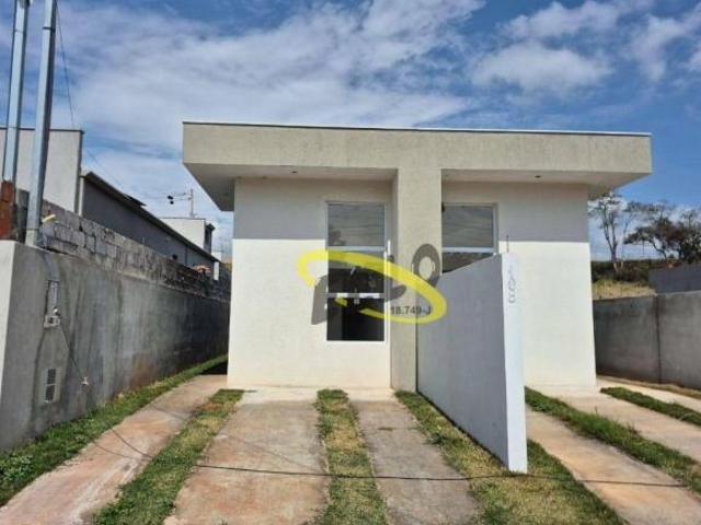 Casa com 2 dormitórios à venda, 60 m² por R$ 320.000,00 Aguassaí Cotia/SP