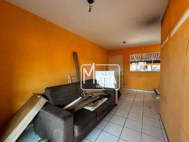 Casa com 2 dormitórios à venda, 60 m² por R$ 329.000,00 Jardim São João Jandira/SP