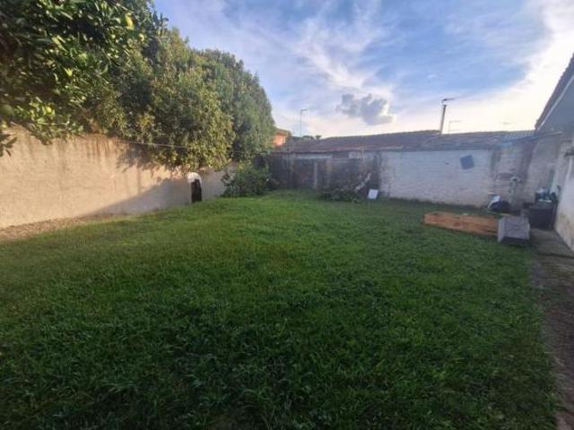 Casa com 2 dormitórios à venda, 60 m² por R$ 399.999,00 Pinheirinho Curitib