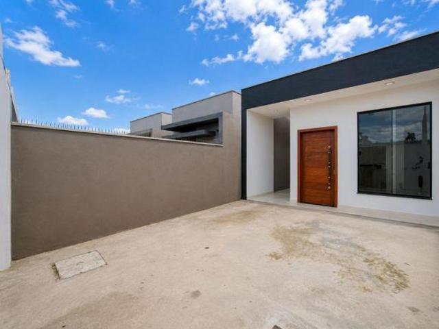 Casa com 2 dormitórios à venda, 60m² Balneário dos Golfinhos Caraguatatuba/SP