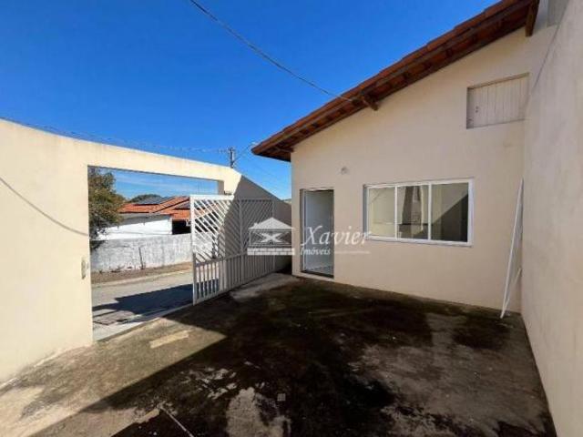 Casa com 2 dormitórios à venda, 61 m² por R$ 325.000,00 Vista Linda Ibiúna/SP