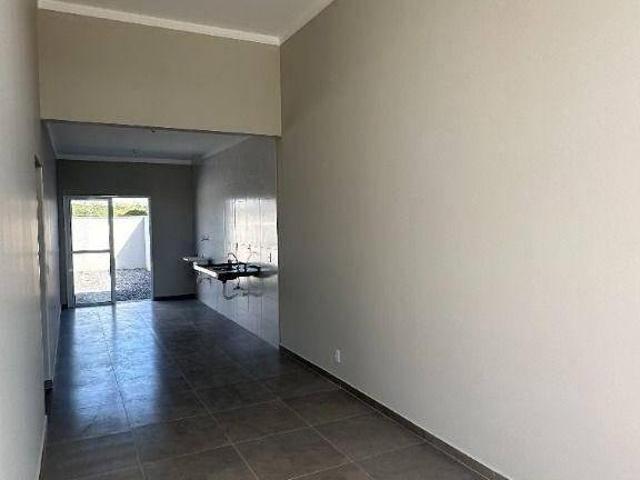 Casa com 2 dormitórios à venda, 61 m² por R$ 359.000,00 Residencial Jardim São Lucas Salto de Pi