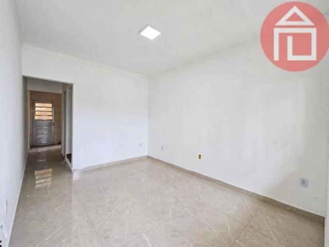 Casa com 2 dormitórios à venda, 63 m² por R$ 320.000,00 Jardim São Miguel Bragança Paulista/SP