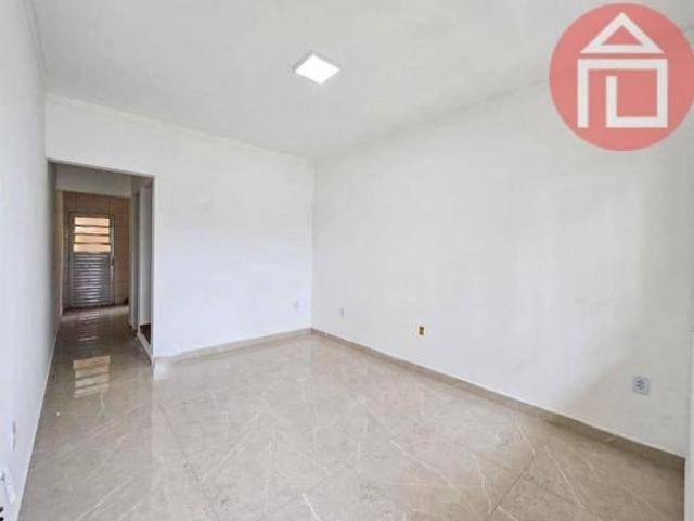 Casa com 2 dormitórios à venda, 63 m² por R$ 320.000,00 Jardim São Miguel Bragança Paulista/SP