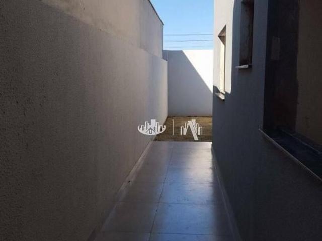 Casa com 2 dormitórios à venda, 63 m² por R$ 328.000,00 Jardim Vale Verde Londrina/PR