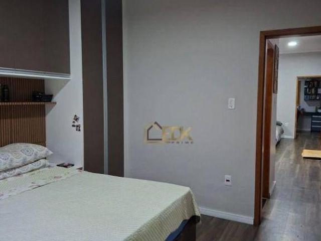 Casa com 2 dormitórios à venda, 63 m² por R$ 355.000 Parque Aeroporto Taubaté/SP