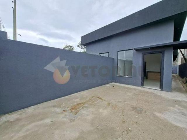 Casa com 2 dormitórios à venda, 63 m² por R$ 380.000,00 Balneário Recanto Do Sol Caraguatatuba/S