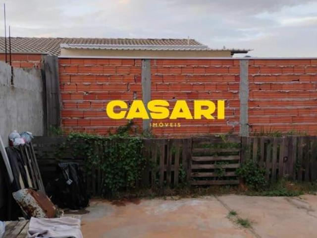 Casa com 2 dormitórios à venda, 64 m² Village Golden Boituva/SP