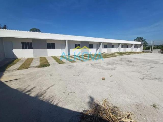 Casa com 2 dormitórios à venda, 64 m² por R$ 300.000,00 Chácaras Pousada do Vale São José dos Ca