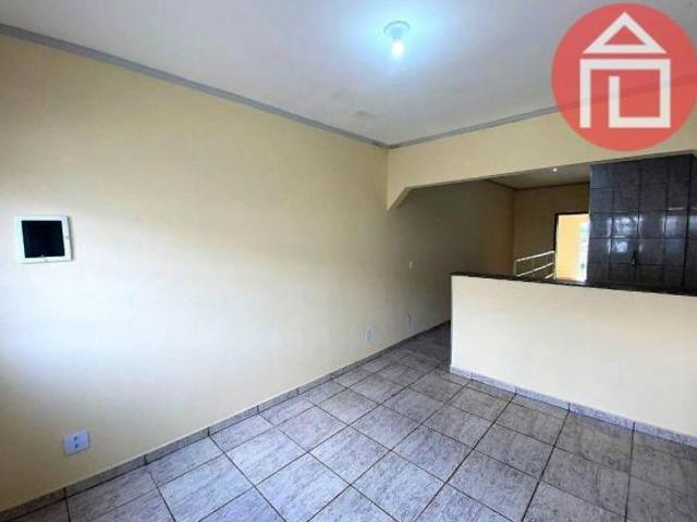 Casa com 2 dormitórios à venda, 64 m² por R$ 300.000,00 Recanto Elizabete Bragança Paulista/SP