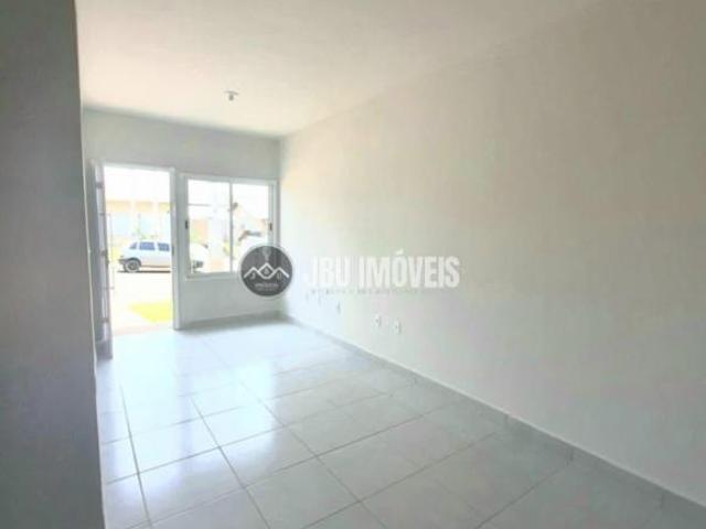 Casa com 2 dormitórios à venda, 64m² por R$ 320.000 – Condomínio Village Golden – B