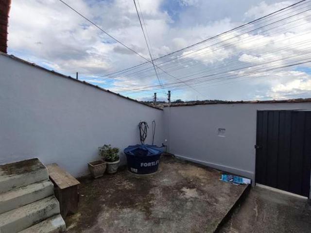 Casa com 2 dormitórios à venda, 65 m² por R$ 210.000,00 São Pedro Esmeraldas/MG