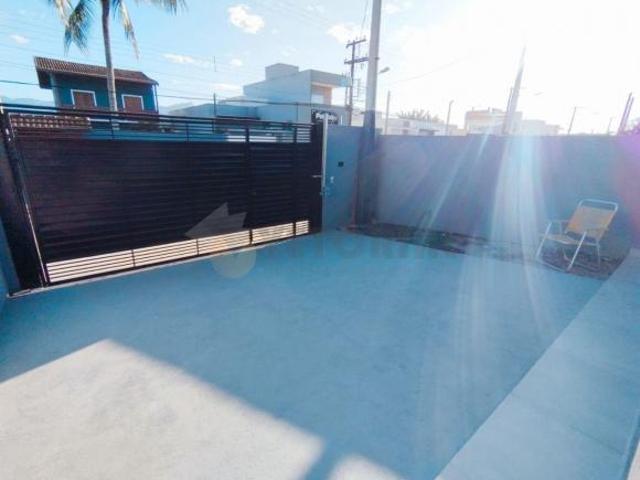 Casa com 2 dormitórios à venda, 66 m² por R$ 415.000,00 Balneário dos Golfinhos Caraguatatuba/SP