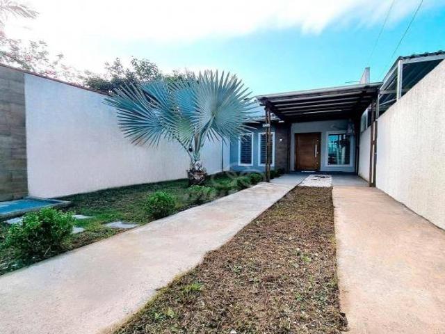 Casa com 2 dormitórios à venda, 66 m² por R$ 450.000,00 Coroados Guaratuba/PR