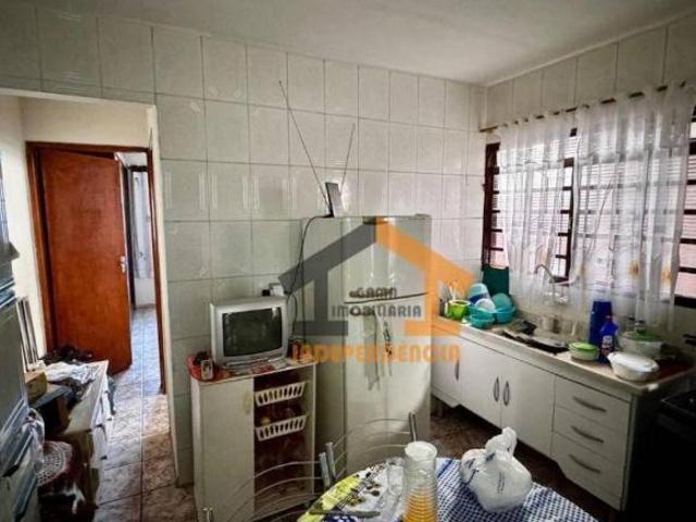 Casa com 2 dormitórios à venda, 66 m² por R$ 340.000,00 Jardim Galetto Itatiba/SP