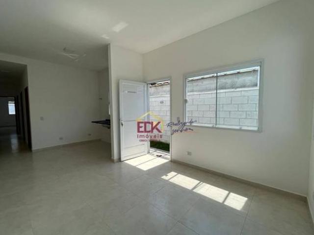 Casa com 2 dormitórios à venda, 66 m² por R$ 355.000,00 Balneário dos Golfinhos Caraguatatuba/SP