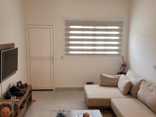 Casa com 2 dormitórios à venda, 68,80m² por R$ 475.000 – Condomínio Villagio – Cerq