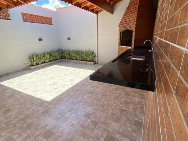 Casa com 2 dormitórios à venda, 68 m² por R$ 450.000,00 Balneário Pires Praia Grande/SP