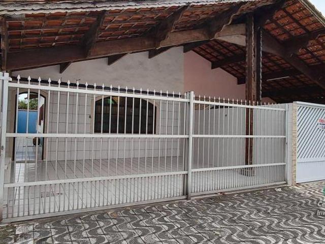 Casa com 2 dormitórios à venda, 68 m² por R$ 640.000,00 Canto do Forte Praia Grande/SP