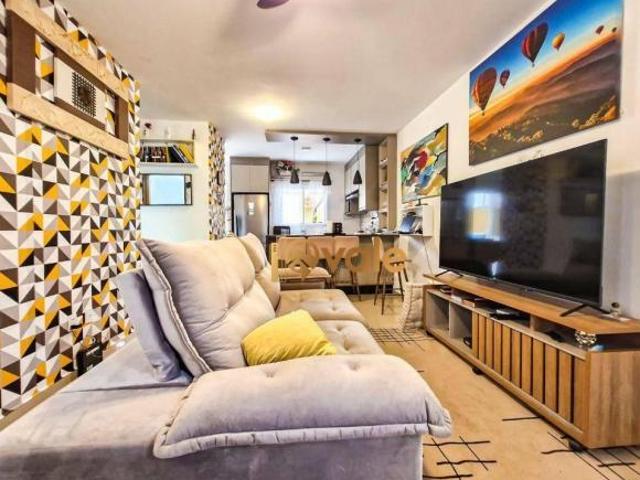 Casa com 2 dormitórios à venda, 69 m² Loteamento Vila Romana Jacareí/SP