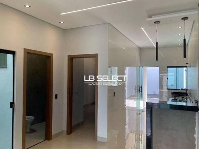 Casa com 2 dormitórios à venda, 69 m² por R$ 360.000,00 Jardim Holanda Uberlândia/MG
