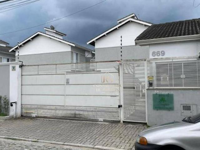 Casa com 2 dormitórios à venda, 69 m² por R$ 370.000 Vila Urupês Suzano/SP