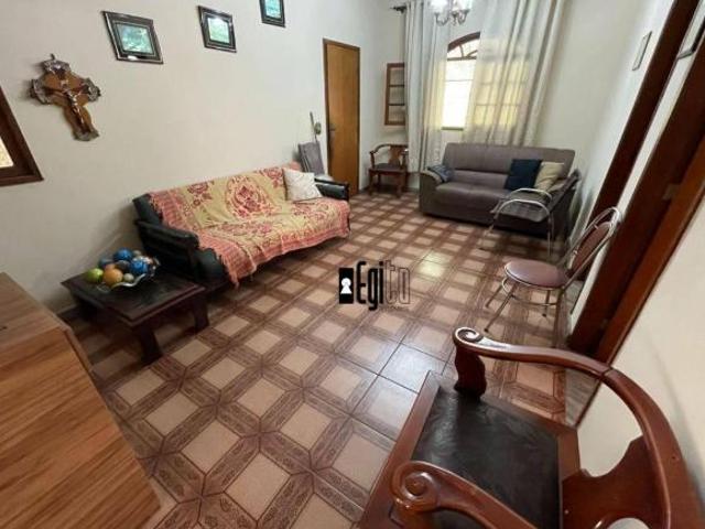 Casa com 2 dormitórios à venda, 70 m² por R$ 430.000,00 Santa Terezinha Juiz de Fora/MG